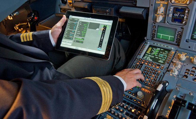 Qantas becomes launch customer for Airbus iPad flight bag – Australian Aviation